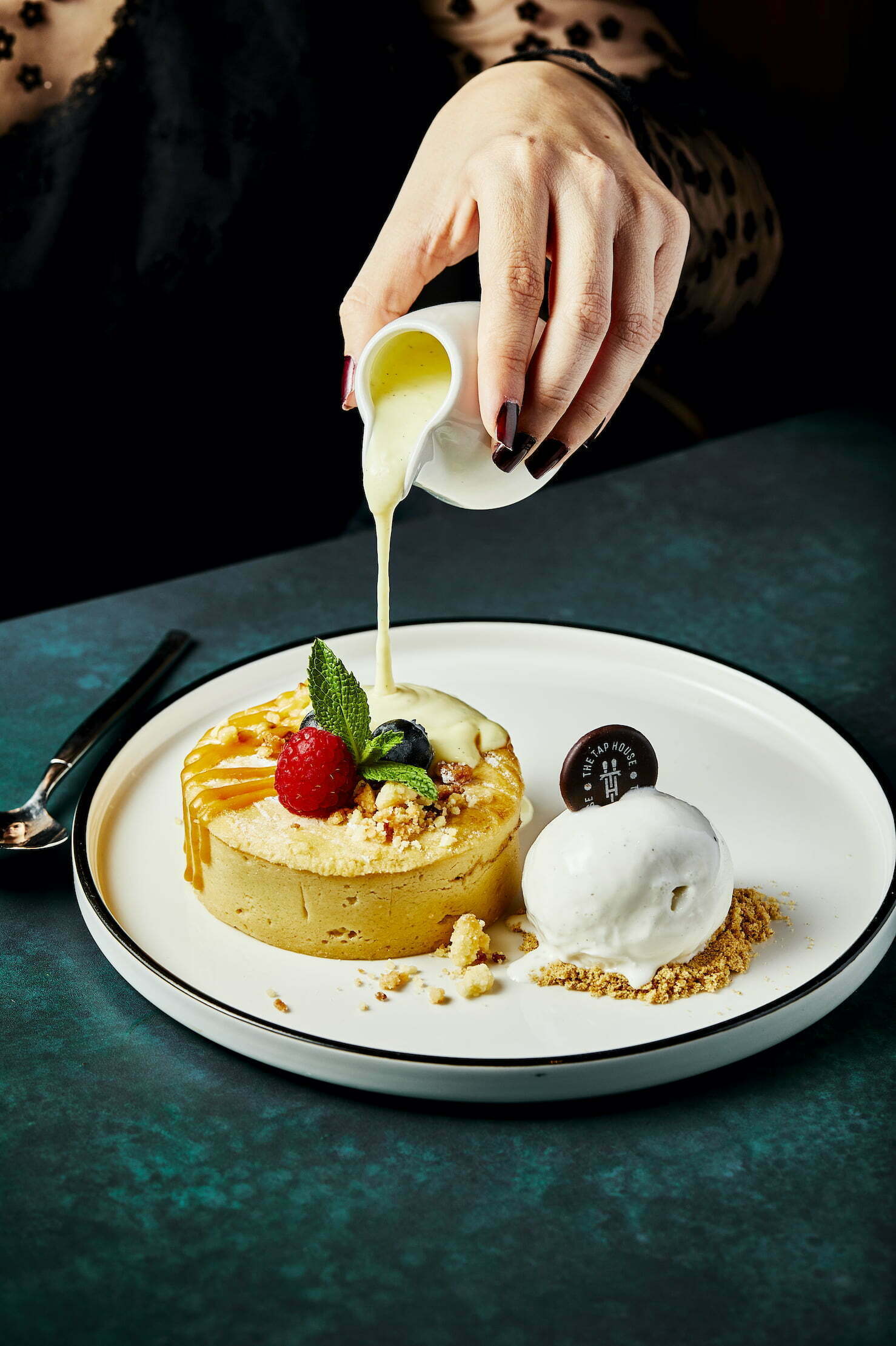 The Tap House - Club Vista Mare - Best Dubai Brunch - the best brunches ...